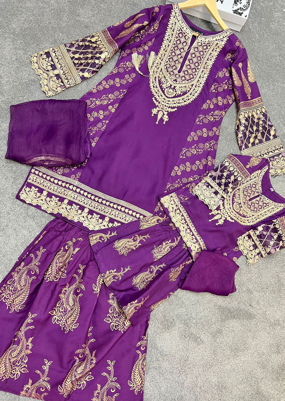 HK181 Bekhud Readymade Purple Linen Mother & Daughter Suit – Memsaab