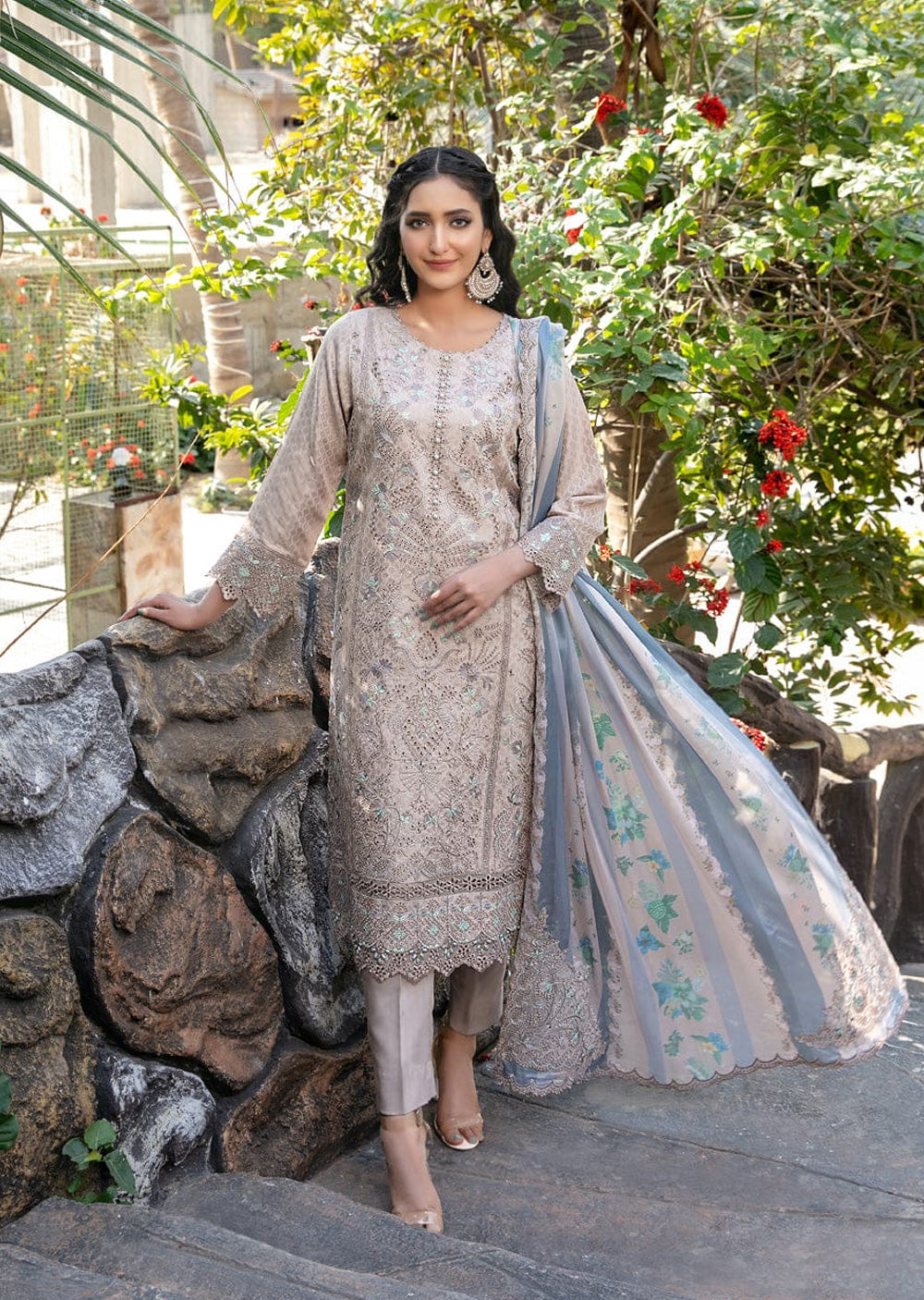 TWD-5485 Readymade Nasra Tawakkal Suit 2025 – Memsaab
