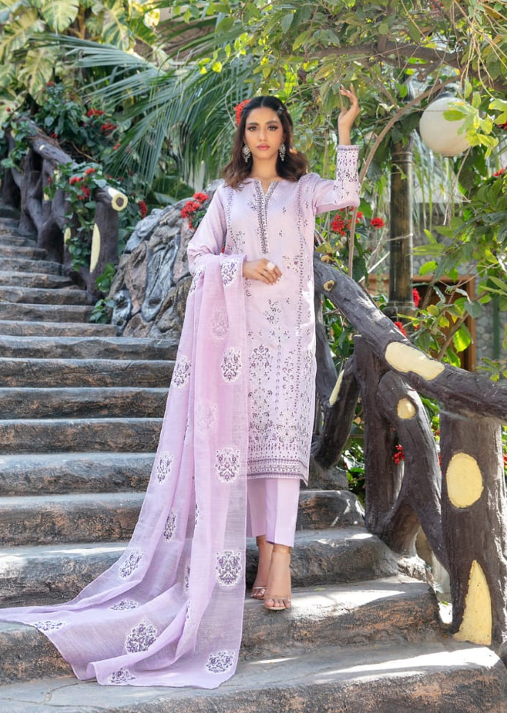 TWD-5486 Readymade Nasra Tawakkal Suit 2025 – Memsaab