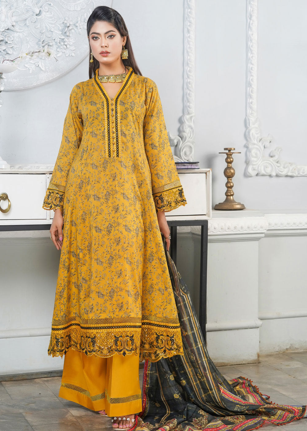 MNRD-04-R - Readymade - Munira Summer Lawn Collection 2024 – Memsaab